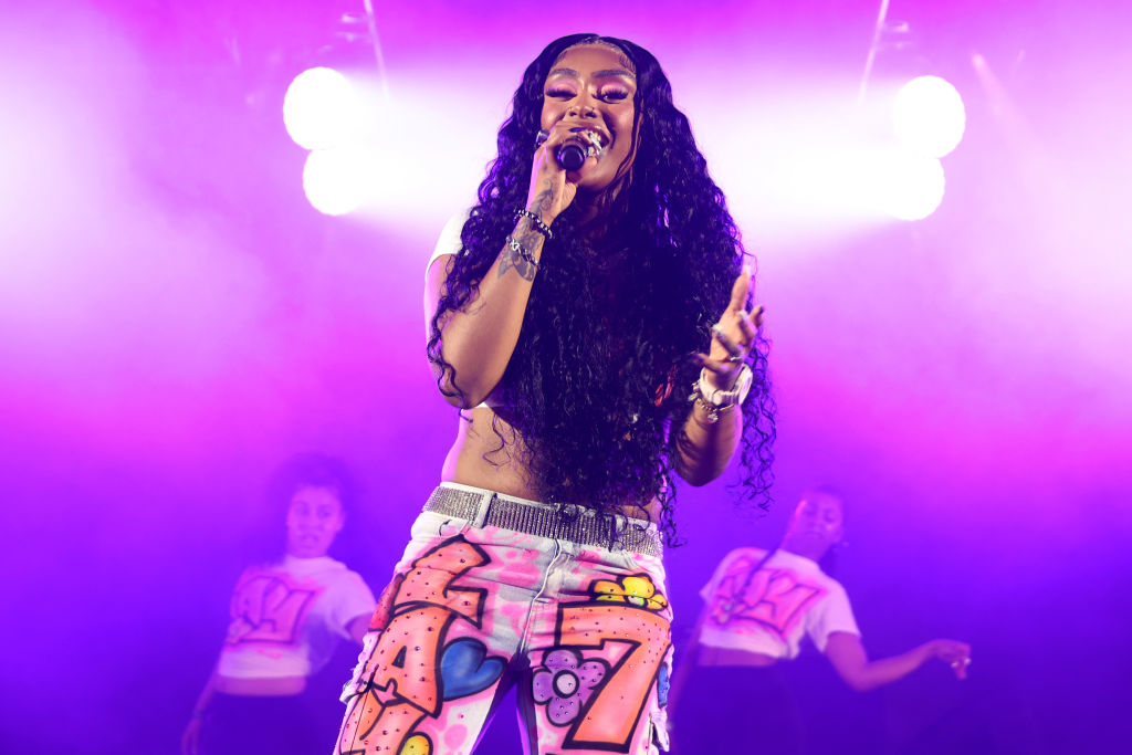 Nelly Shows Some Love To Amanda Berry